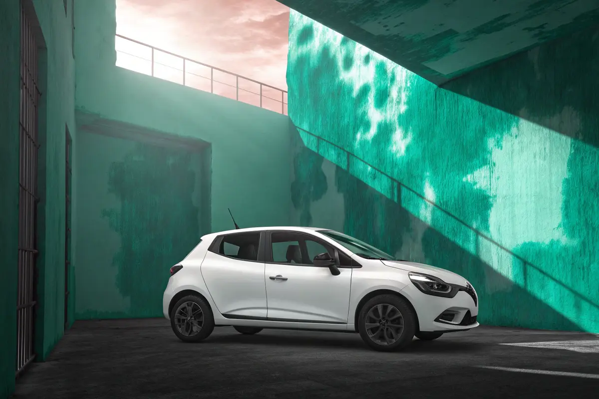 🔑 Astuces pour récupérer le code autoradio de votre Renault Clio 4